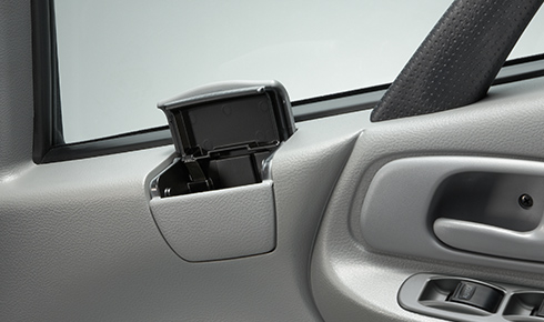 HINO 300 INNOVATOR (EURO 5) | บริษัท ไทยฮีโน่ อยุธยา จำกัด